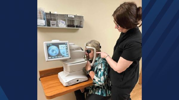 WVU Medicine Uniontown Hospital introduces AI-powered retinal camera ...